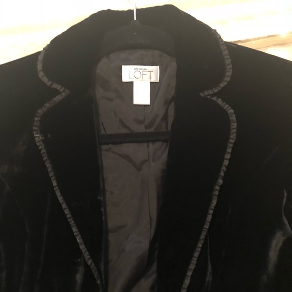 Anthropologie | Jackets & Coats | Ann Taylor Loft Velvet Jacket Vintage ...
